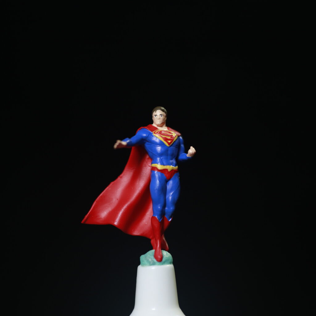 Mini Superman model 1:87 - 3D Printed miniature - FacFox Shop