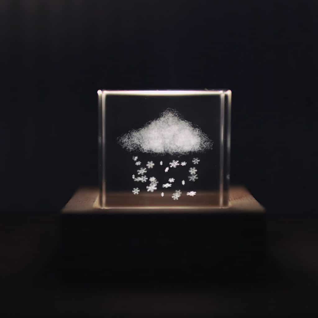 A Cloud In the Hand - Laser Engraved 3D Glass Cloud Cube - FacFox Shop